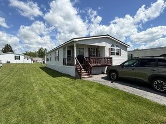 107 Easy St, Cresson, PA 16630