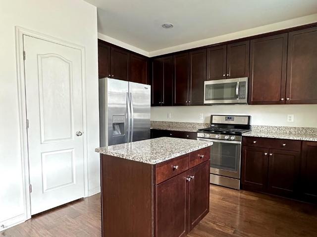 107 Foundry Lane # 31