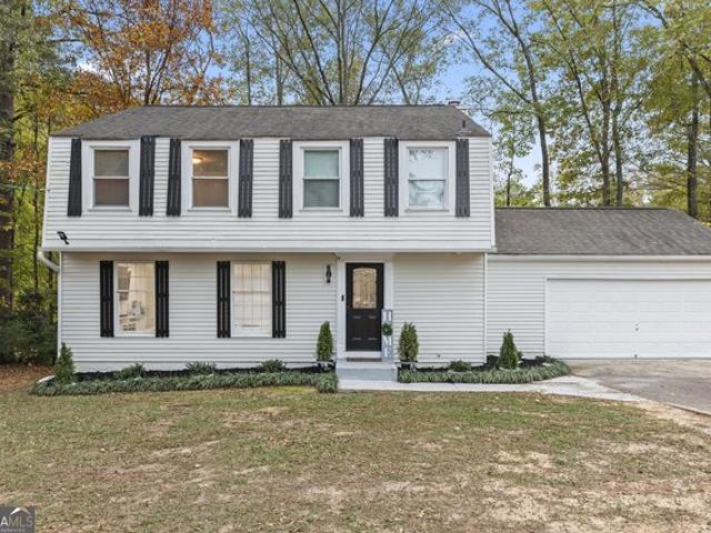 107 Fortress Dr, Peachtree City, GA 30269