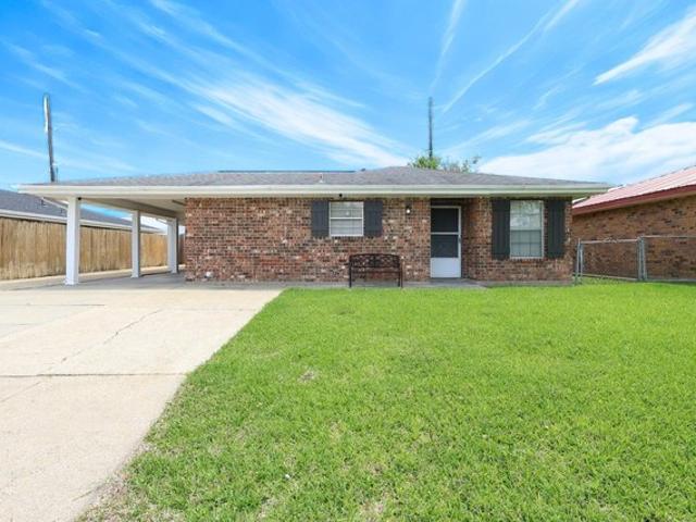 107 Fairmont Dr, Houma, LA 70360