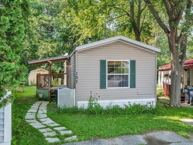 107 First St, Colchester, VT 05446
