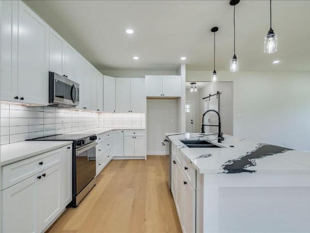 107 Keahi Ct