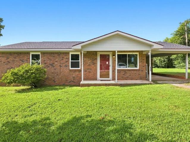 107 Kelly Dr, Russellville, AL 35653