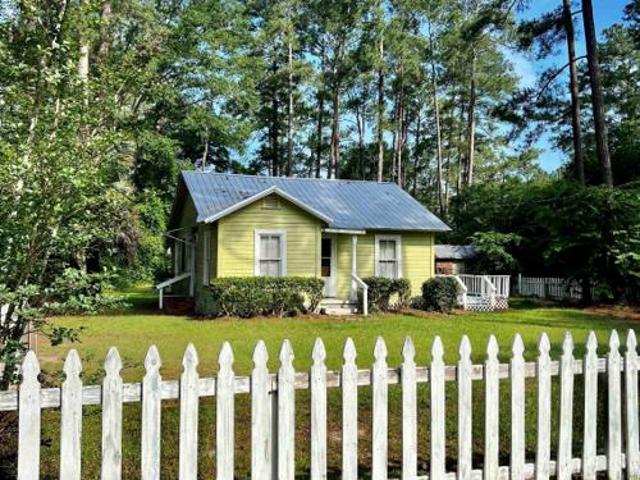 107 Kennedy St, Reidsville, GA 30453