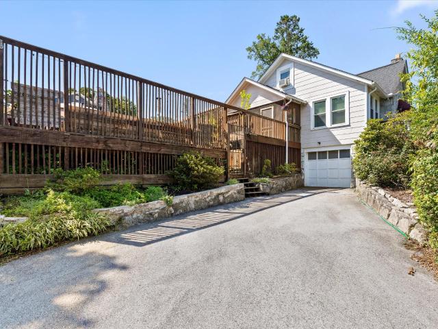 107 Kingwood Drive
