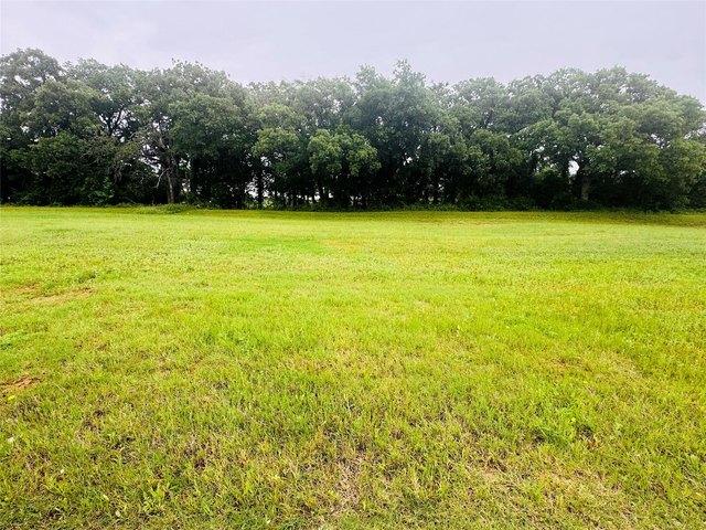 107 Kylie St, Cleburne, TX 76031