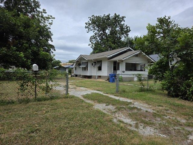107 H St NE, Miami, OK 74354