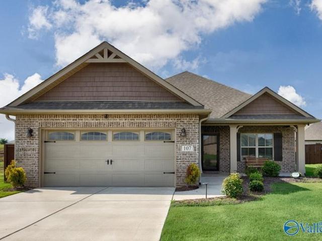 107 Havner Dr, Hazel Green, AL 35750