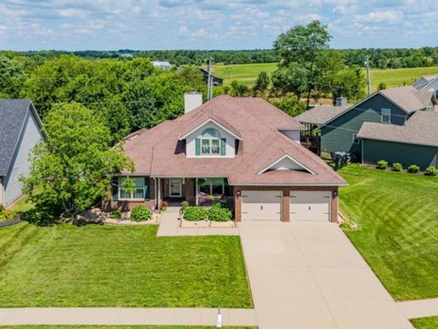107 Hibiscus Ln, Winchester, KY 40391