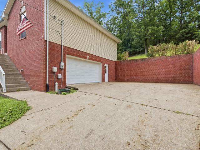 107 High Ridge Trl