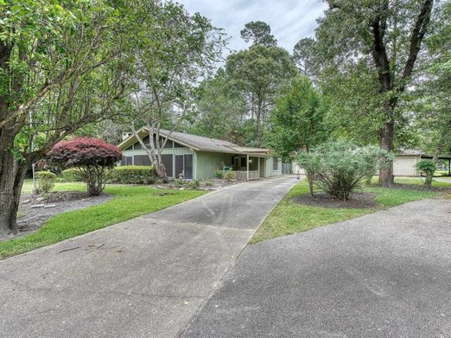 107 Idylwood Ln, Warren, TX 77663