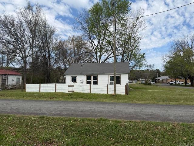 107 Oak Street