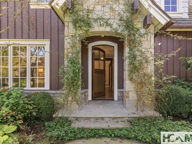 107 Old Edwards Circle