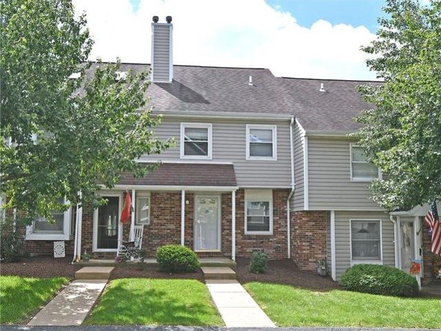 107 Old Village Ln, Bethel Park, PA 15102