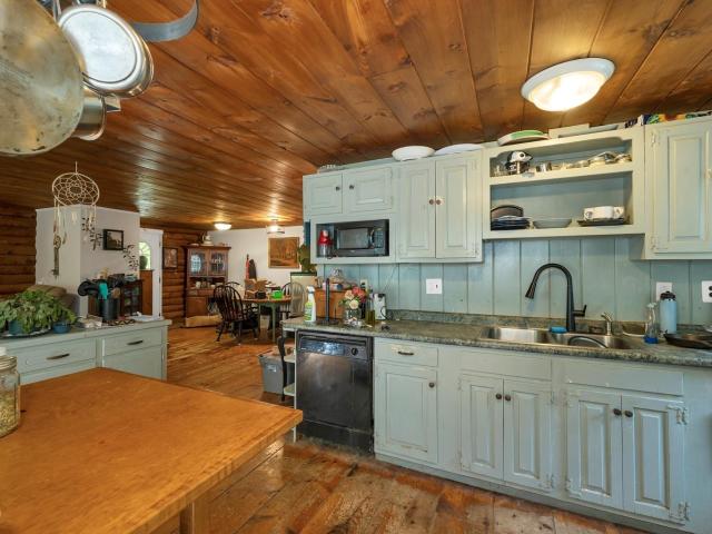 107 Orchard Hill Road