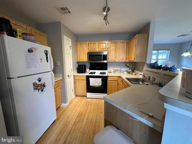 107 Oriole Court