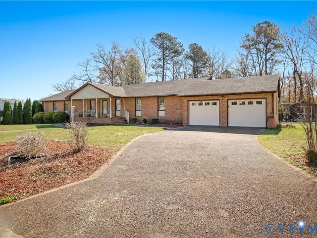 107 Oxford Rd, Hopewell, VA 23860 | MLS #2606 | Compass