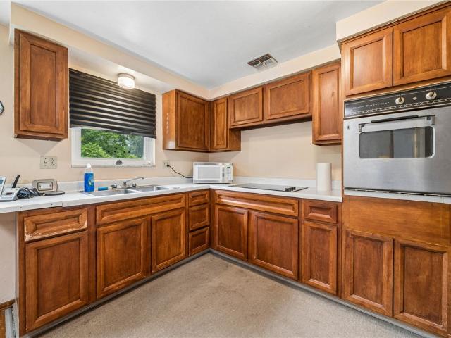 107 Long Dr