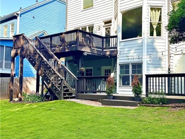 107 Laurel Street
