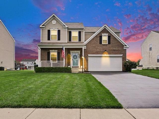 107 Lavender Hill Dr, Pataskala, OH 43062
