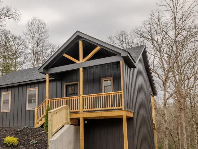 107 Lake Top Ln, Ellijay, GA 30540 | MLS #421017 | Compass