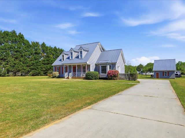 107 Lakeside Drive