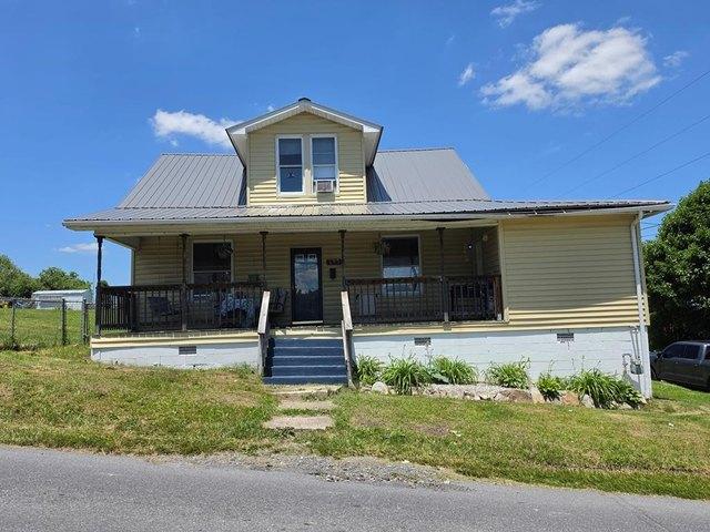107 Larew Ave, Beckley, WV 25801