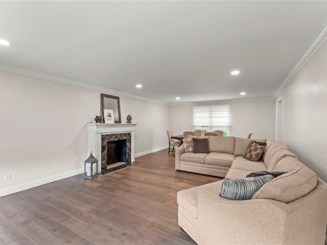 107 Lexington Drive