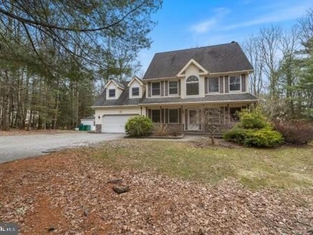 107 Lemond Dr, Saylorsburg, PA 18353