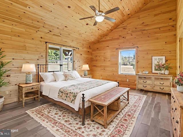 107 Linkin Park Dr, Spring Mills, PA