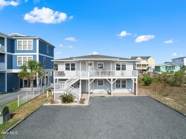 107 Lions Paw St, Holden Beach, NC 28462