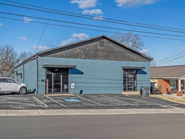 107 Lyon St