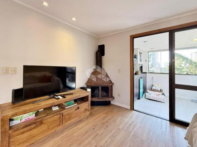107 m², 3 dormitórios, suíte, sacada gourmet e 2 vagas de garagem