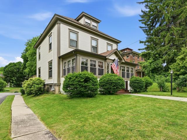 107 Mohawk Street