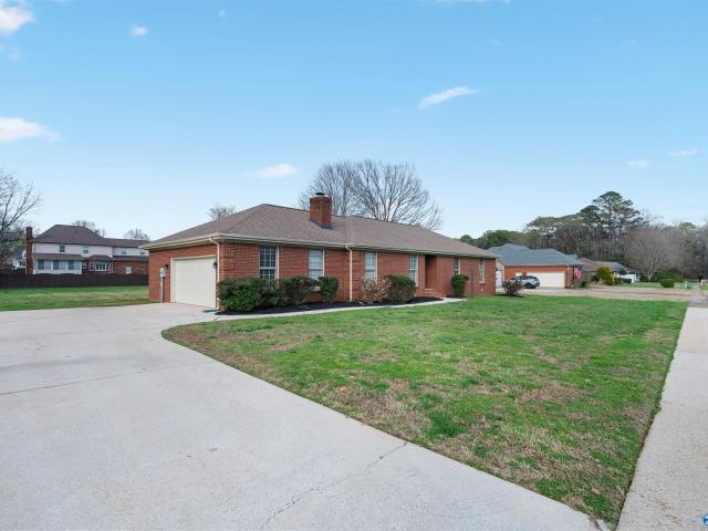 107 Moonglow Trail