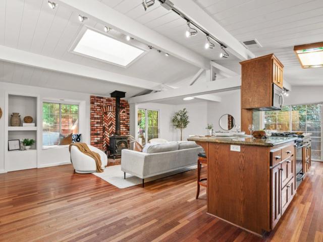 107 Maywood Drive