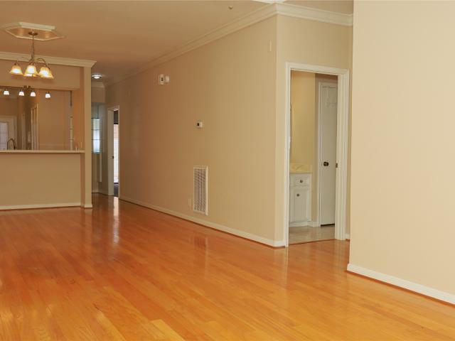 107 Manor Place