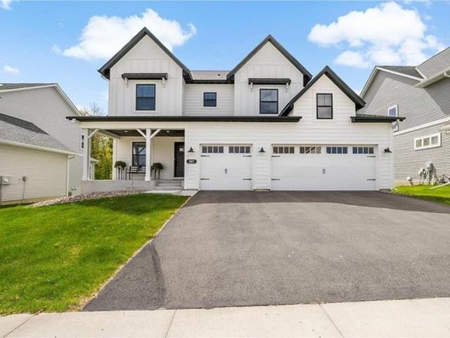 107 Maple Ter, Waconia, MN 55387