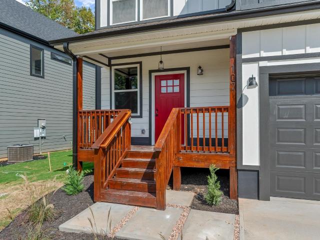 107 Mary St, Greenville, SC 29611 | MLS #1579 | Compass