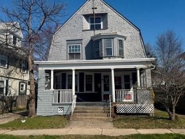 107 Massasoit Ave, Cranston, RI 02905