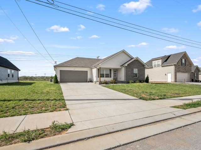 107 Meadowbrook Dr