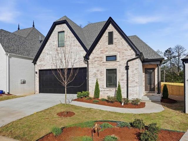 107 Mergeron Ct, Little Rock, AR 72212