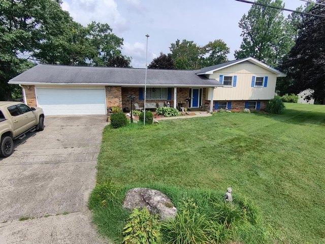 107 Munson Dr, Beckley, WV 25801