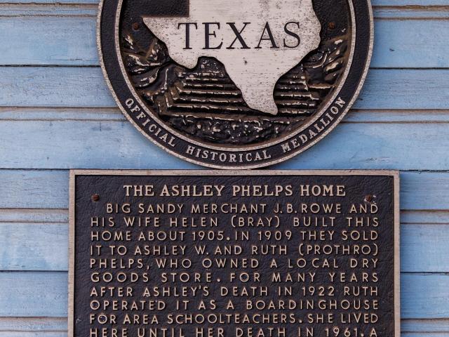107 N Tyler St, Big Sandy, TX 75755 | MLS #25000