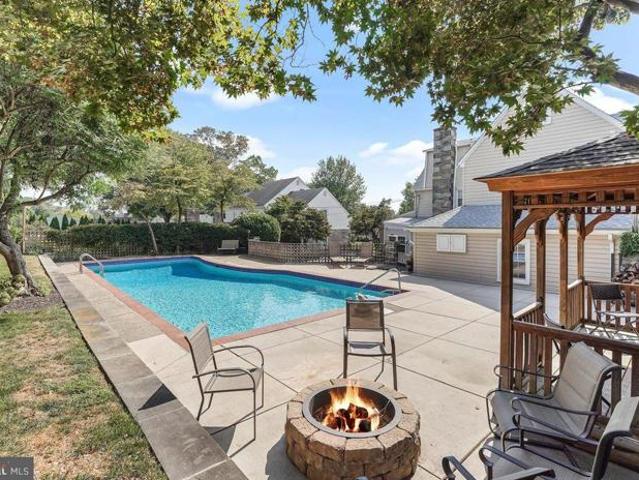 107 N Drexel Ave, Havertown, PA 19083
