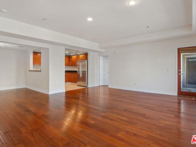 107 N Swall Drive 201