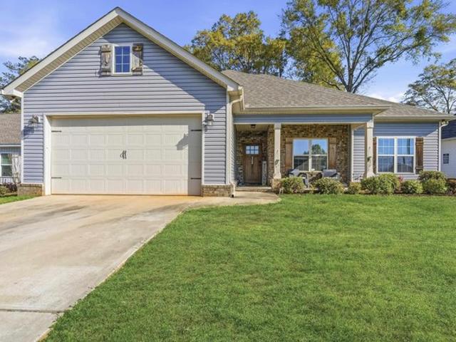 107 New Hope Dr, Perry, GA 31069