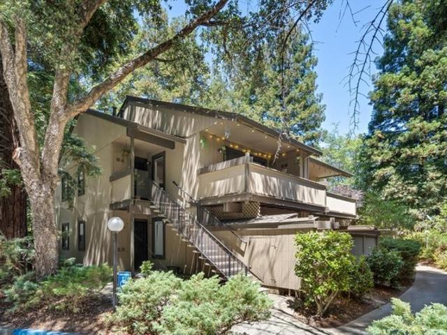 107 Nicholas Ct, Cotati, CA 94931