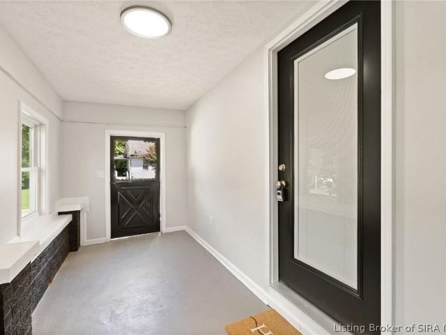 107 S Townsend Drive