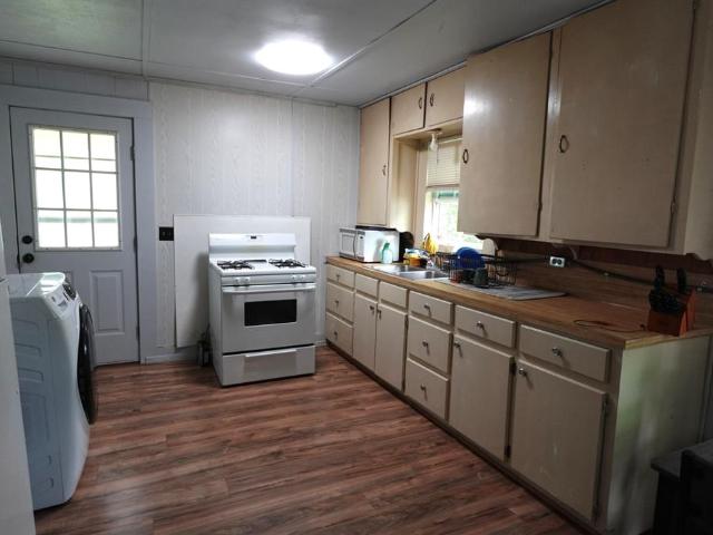 107 S Williams Drive